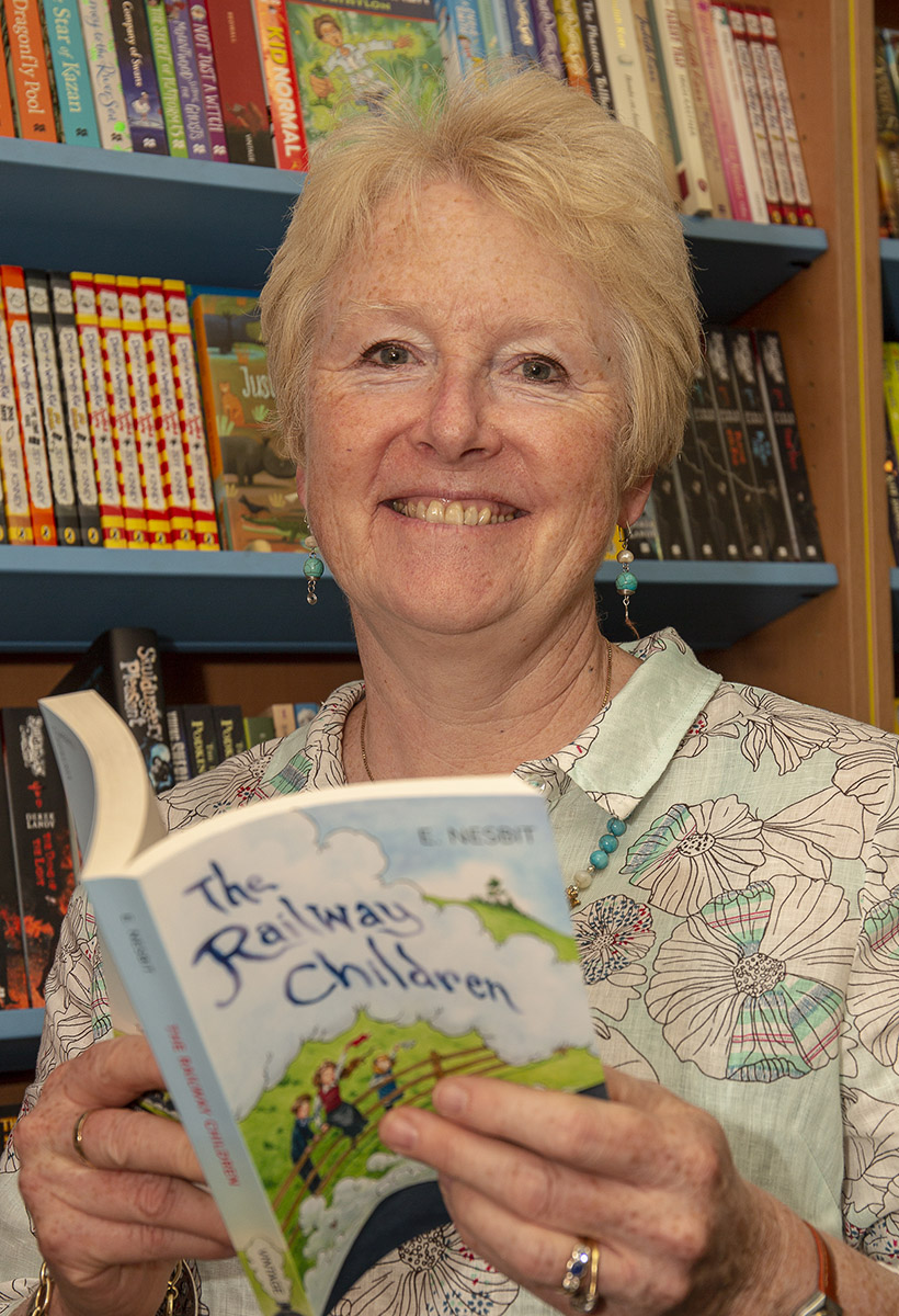 The green reader - books v screens? - Reading Force